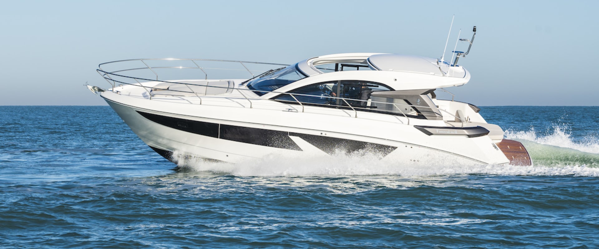 Vendor booths and exhibits at boat shows: A comprehensive overview